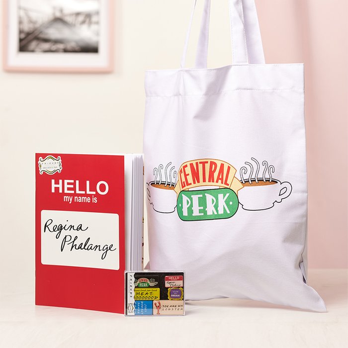 Friends Fan Letterbox Gift Set | Moonpig