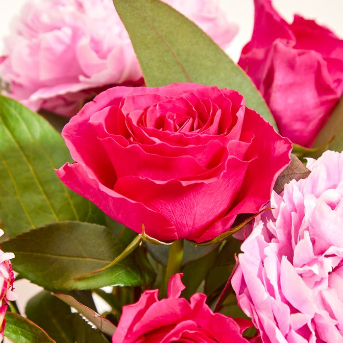 The Peony Gift Set Letterbox | Moonpig