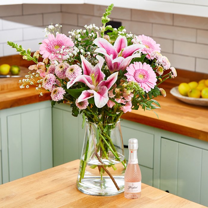 The Pink Blush & Mini Freixenet Prosecco Gift Set | Moonpig